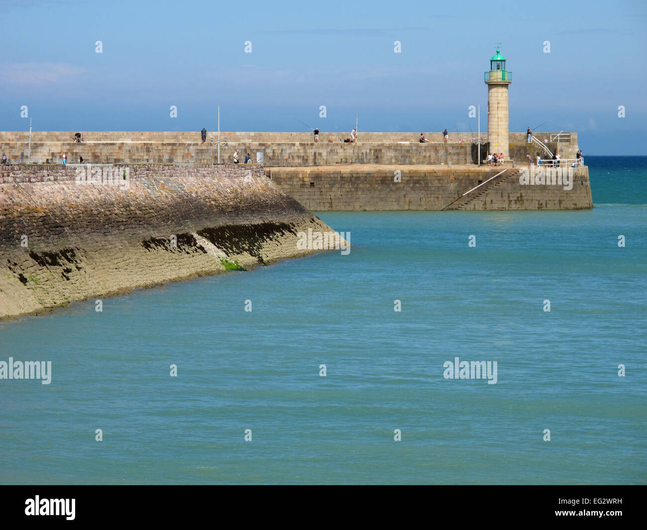 Lighthouse jetée de penthièvre jetty hi-res stock photography and ...