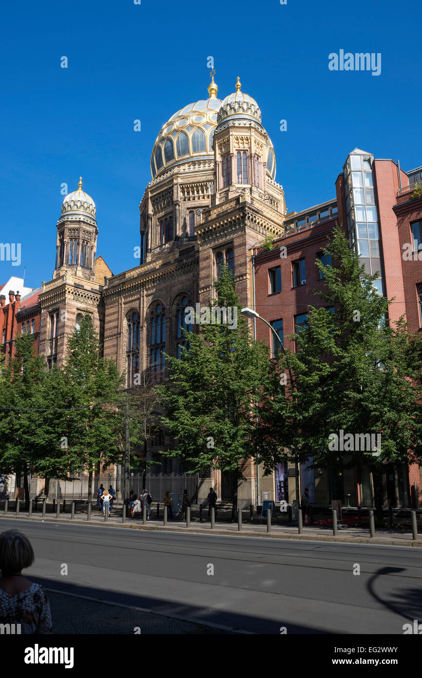 Synagogue berlin hi-res stock photography and images - Alamy