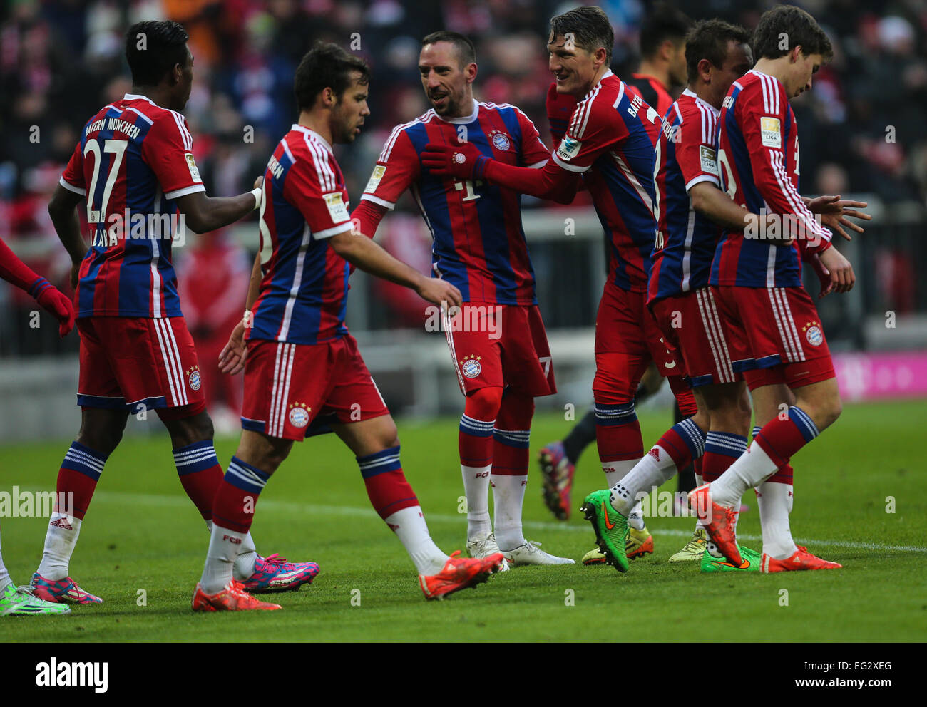Munich, Germany. 14th Feb, 2015. Bayern Munich's players celebrate ...
