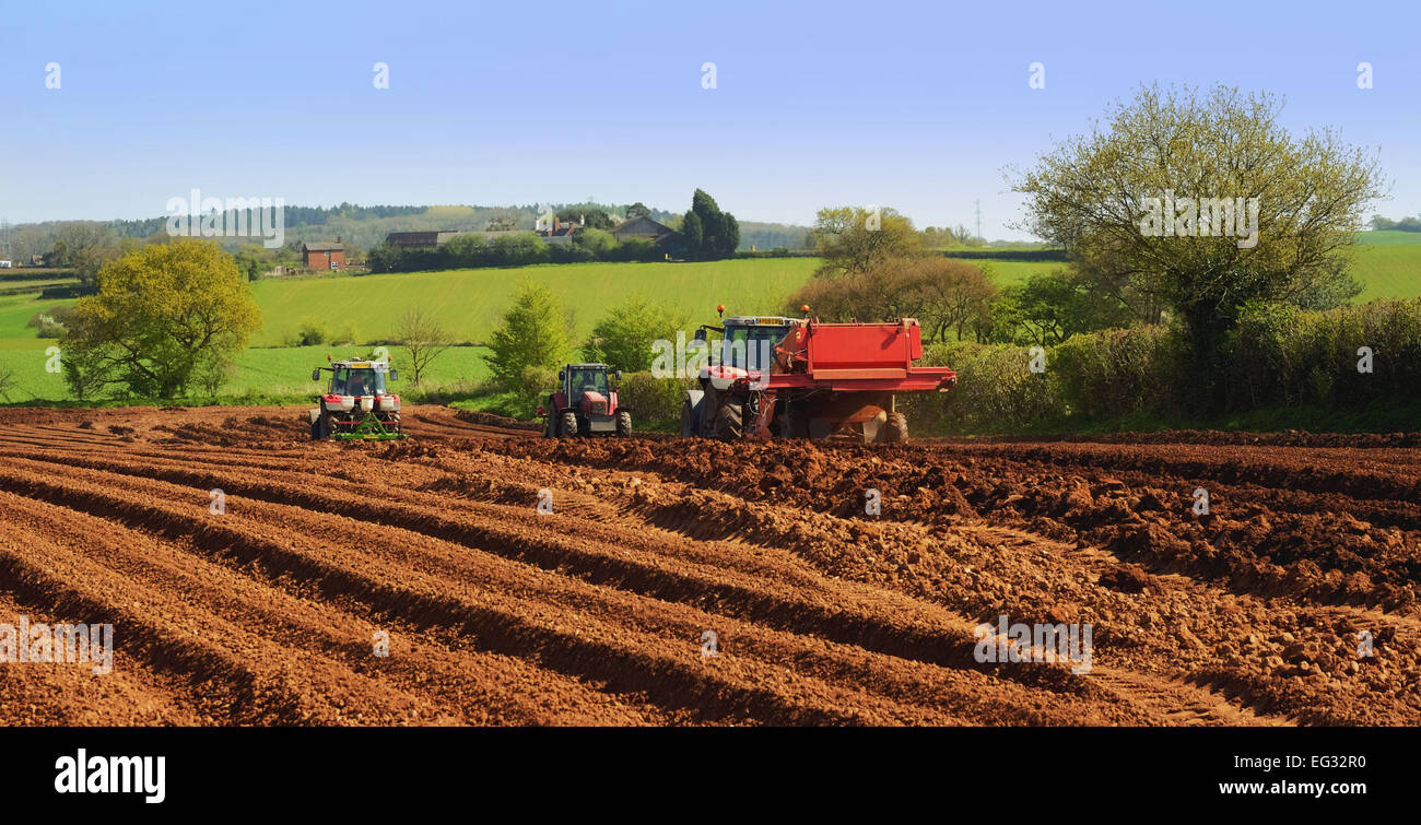 Ploughing tractor hi-res stock photography and images - Alamy