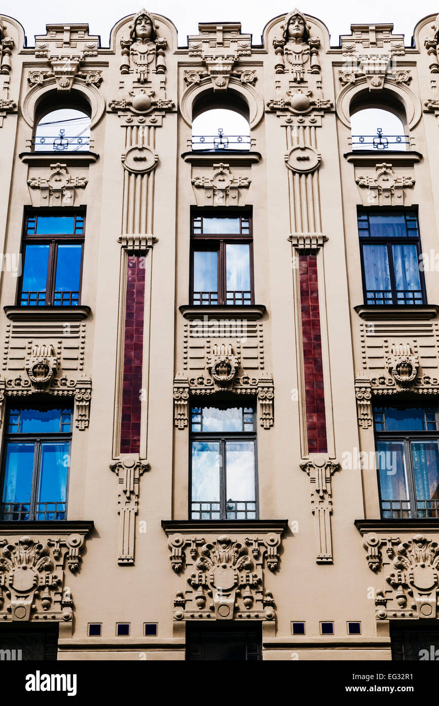 Facade of Art Nouveau (Jugendstil) building at 2A Alberta Iela, Riga ...