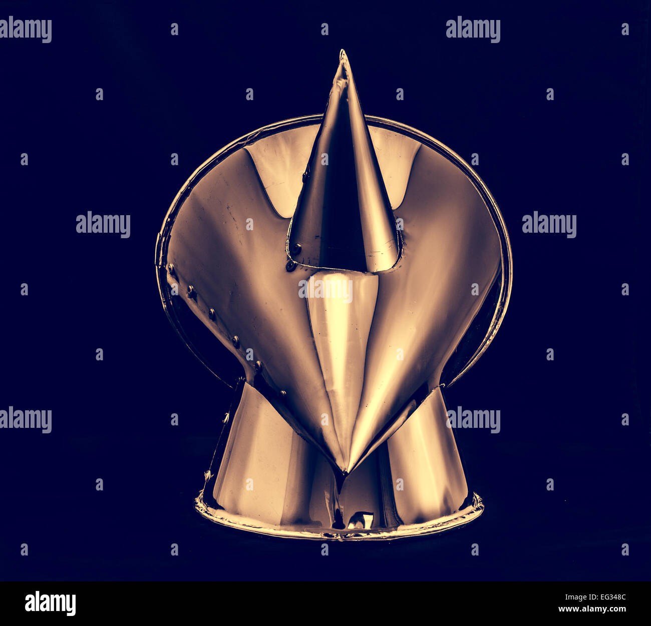 Intersection two cones hi-res stock photography and images - Alamy