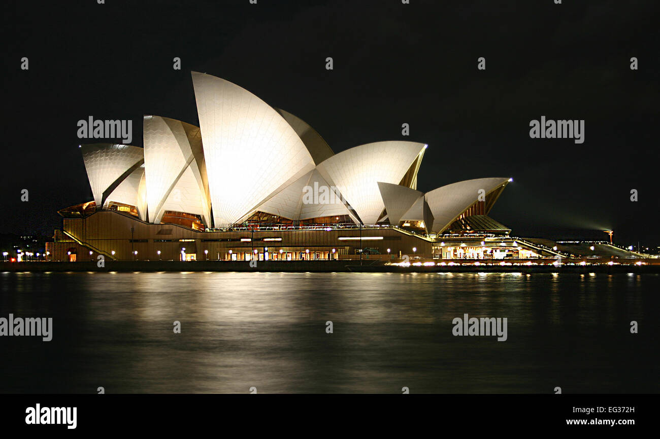 Sydney Opera House at night Stock Photo - Alamy