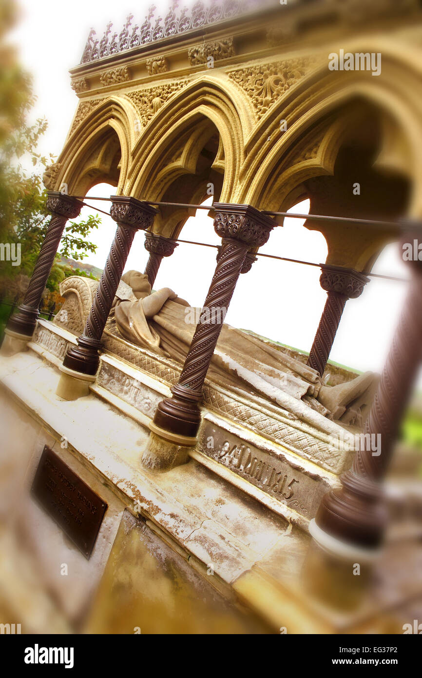 Grace darling monument hi-res stock photography and images - Alamy