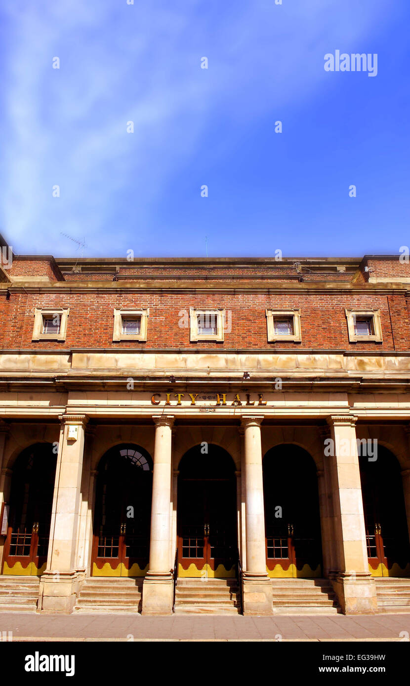 Newcastle city hall, england hi-res stock photography and images - Alamy