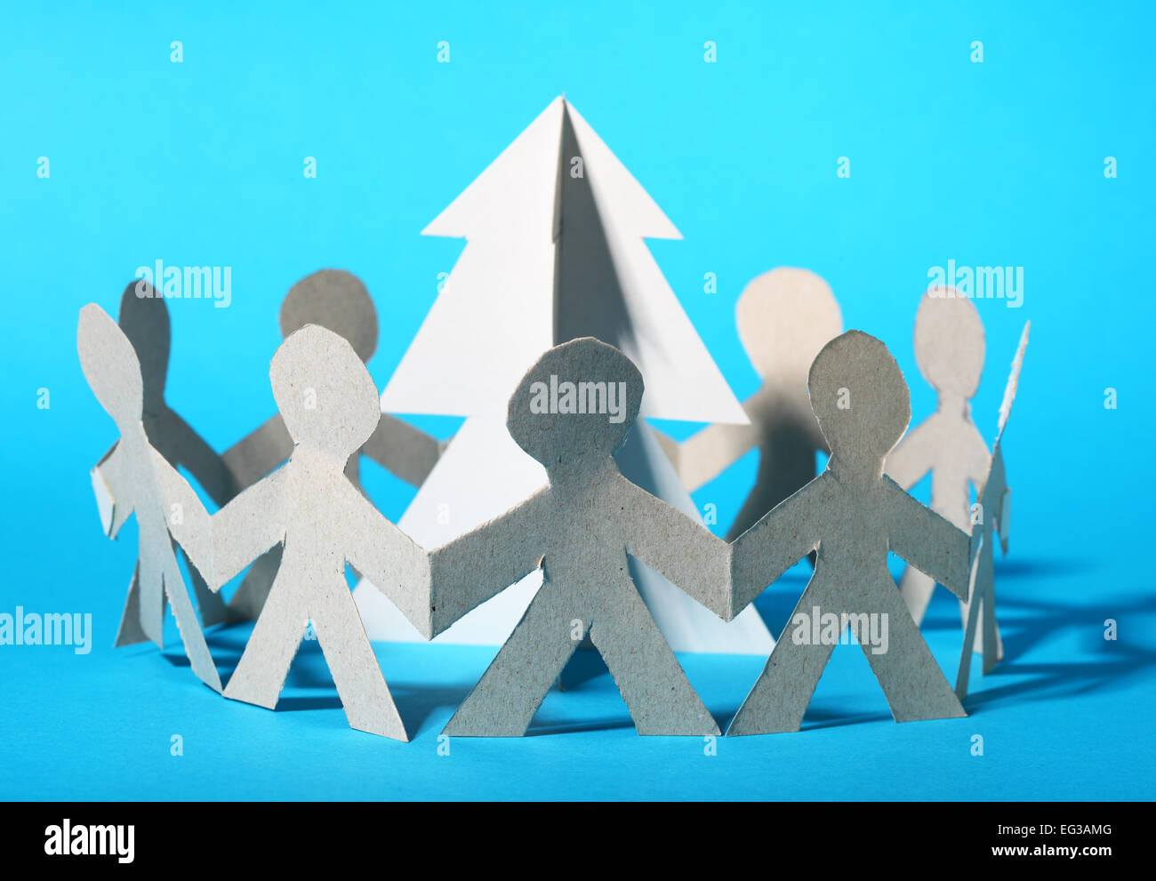 Dancing round the christmas tree hi-res stock photography and images ...