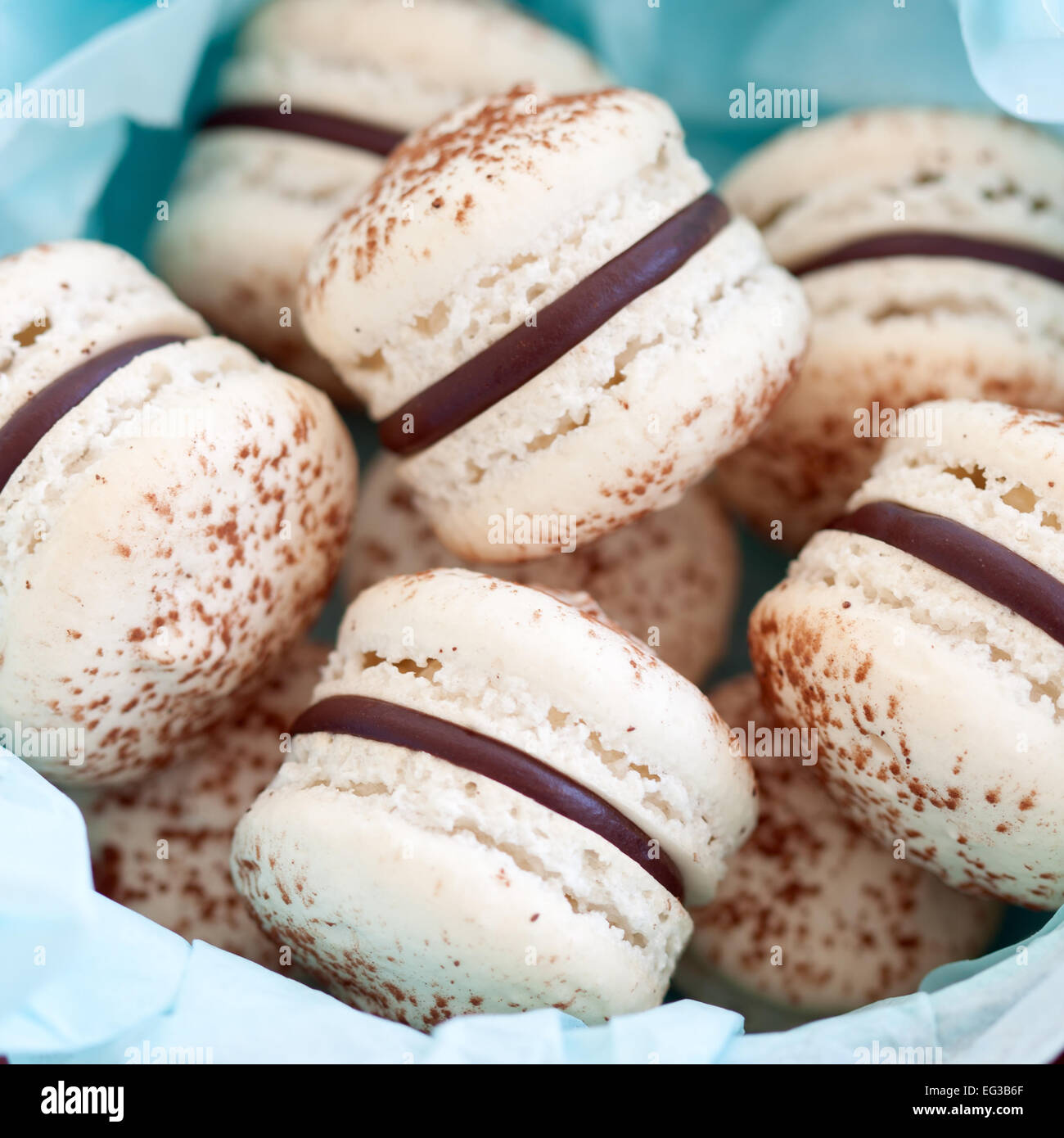 Macaroon chocolate hi-res stock photography and images - Alamy