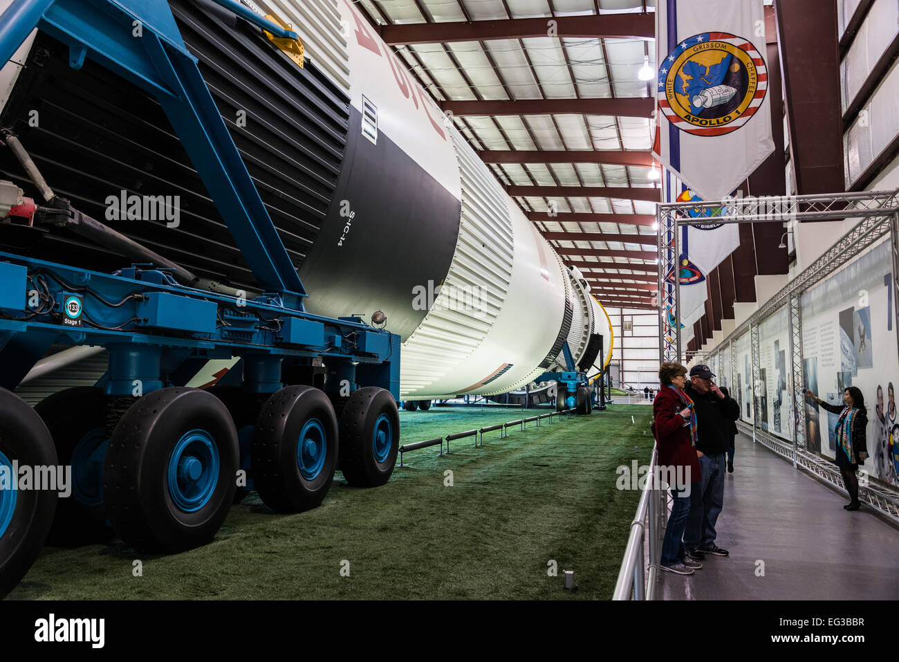 Moon landing hi-res stock photography and images - Alamy