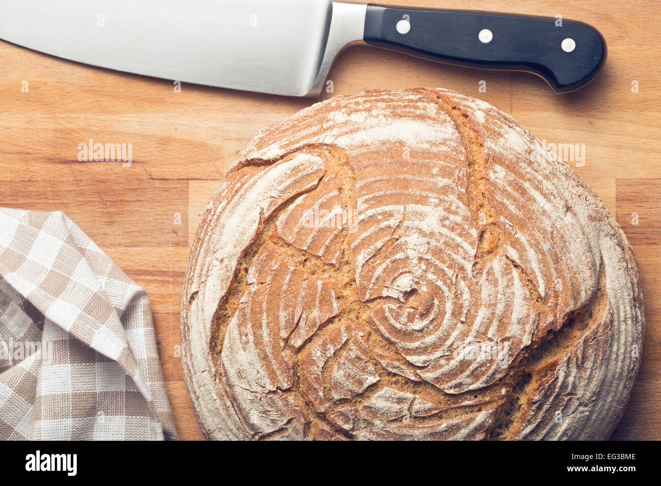top view of round bread Stock Photo - Alamy