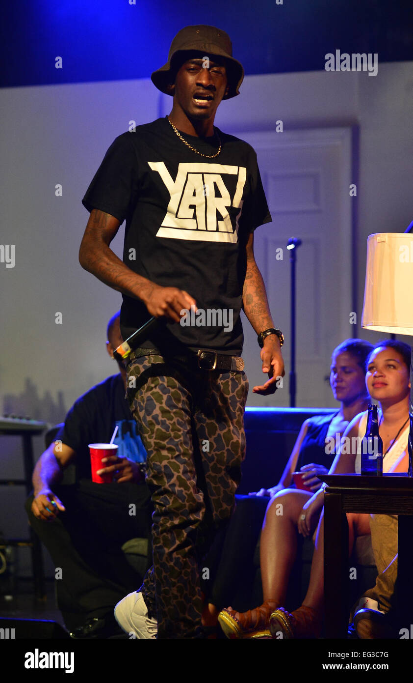 T-Pain performs during the 'Drankin Patna Tour' with support from Bando ...