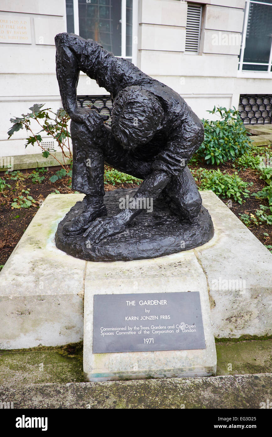 The Gardener Statue By Karin Jonzen Outside The Brewery Hall City Of ...