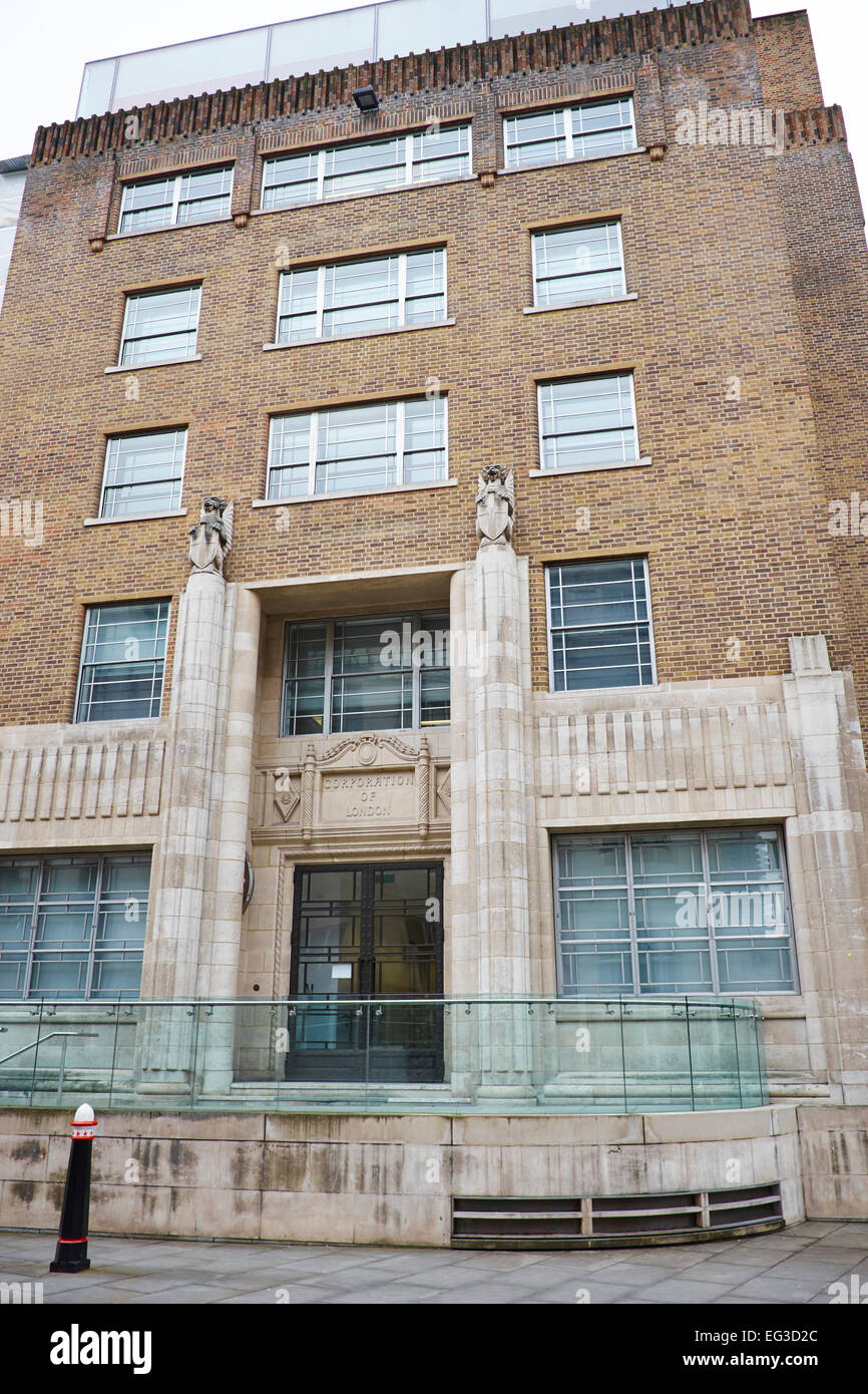 North wing hi-res stock photography and images - Alamy