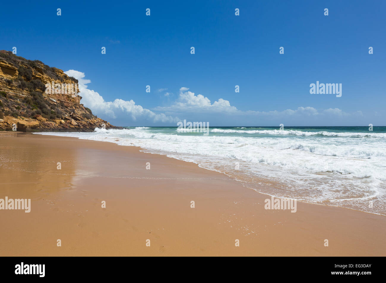 Gentle lapping of water hi-res stock photography and images - Alamy