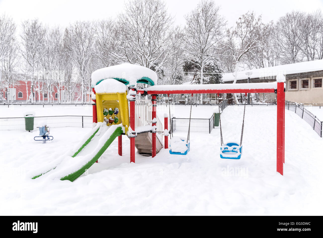Children park playground climb hi-res stock photography and images - Alamy
