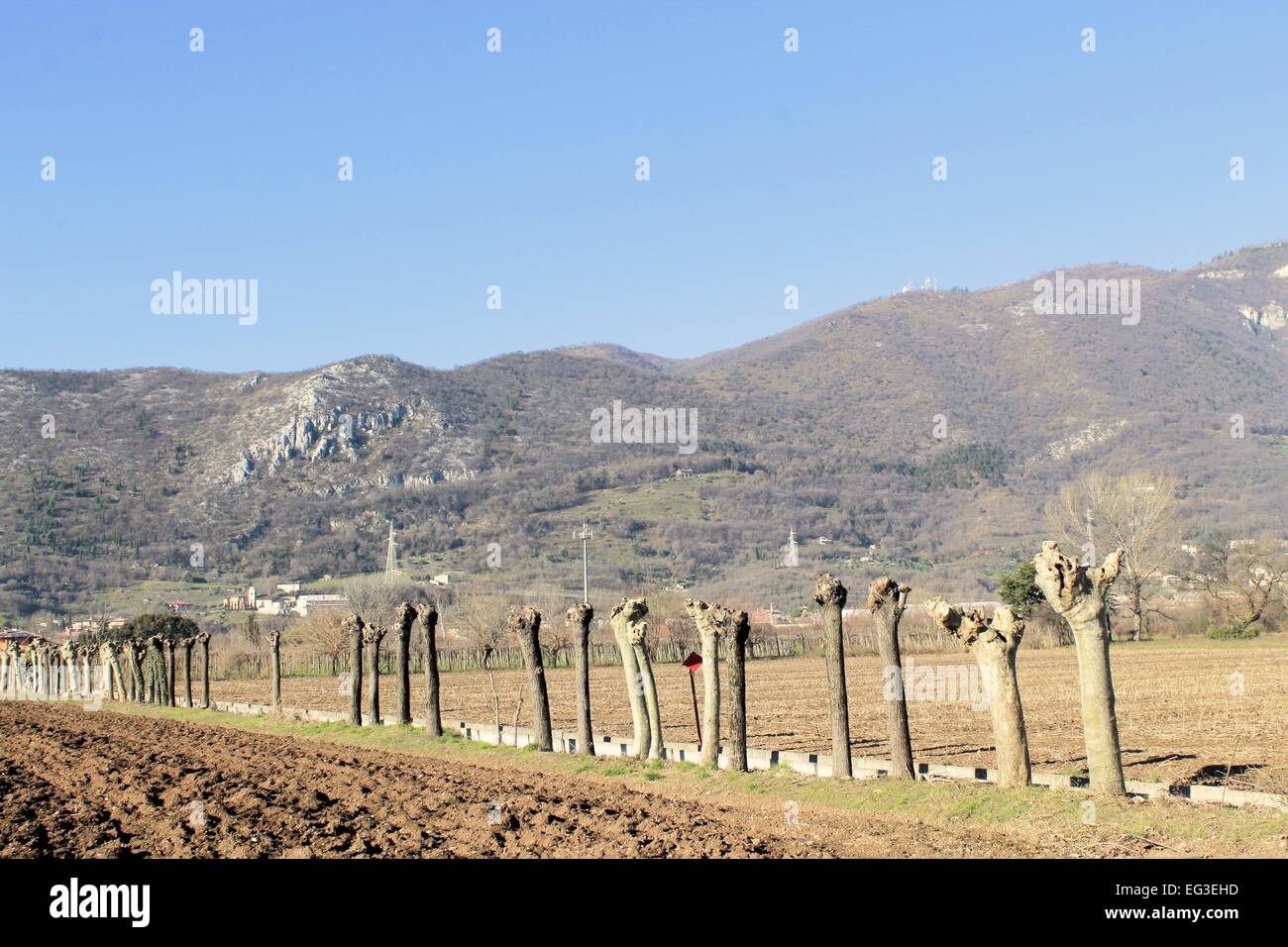 fallow fields in winter Stock Photo - Alamy