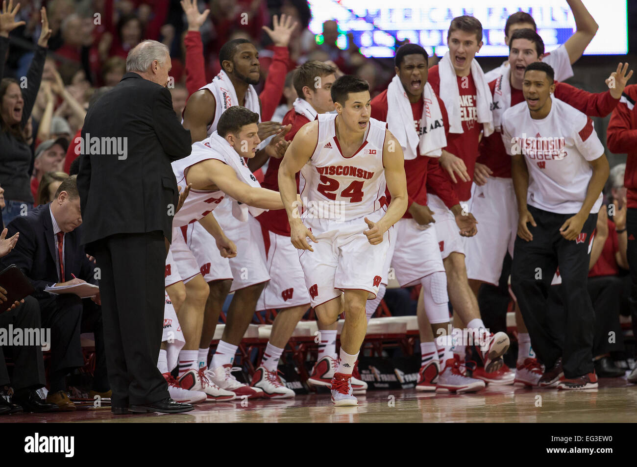 Madison, Wisconsin, USA. 15th Feb, 2015. Wisconsin bench reacts after ...