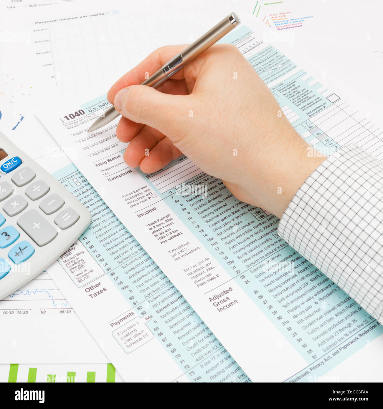 Us tax documents hi-res stock photography and images - Alamy