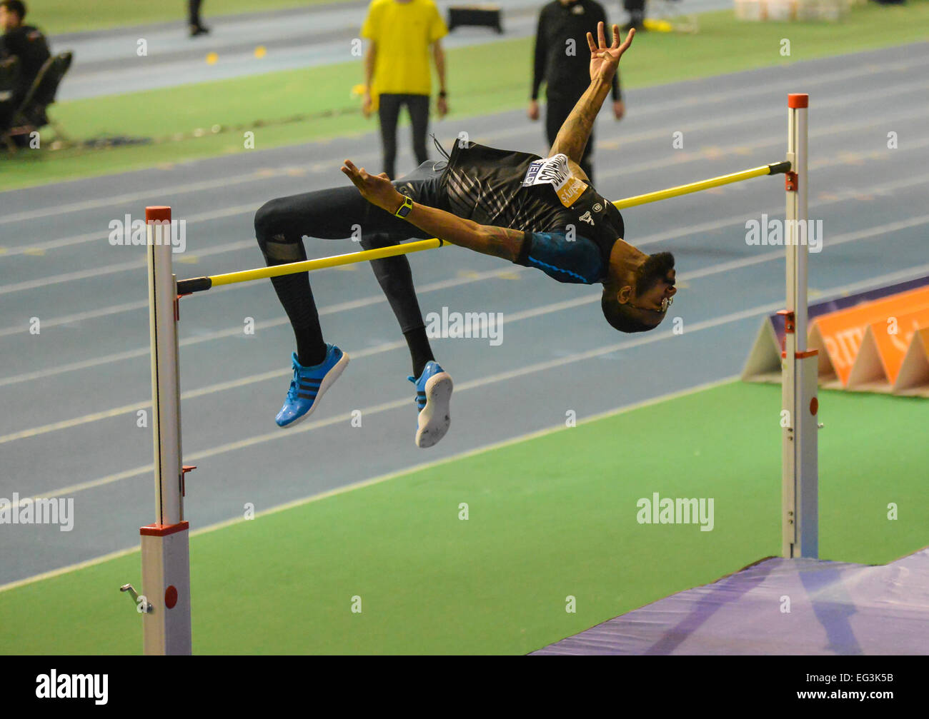 High jump british athletics indoor hi-res stock photography and images ...
