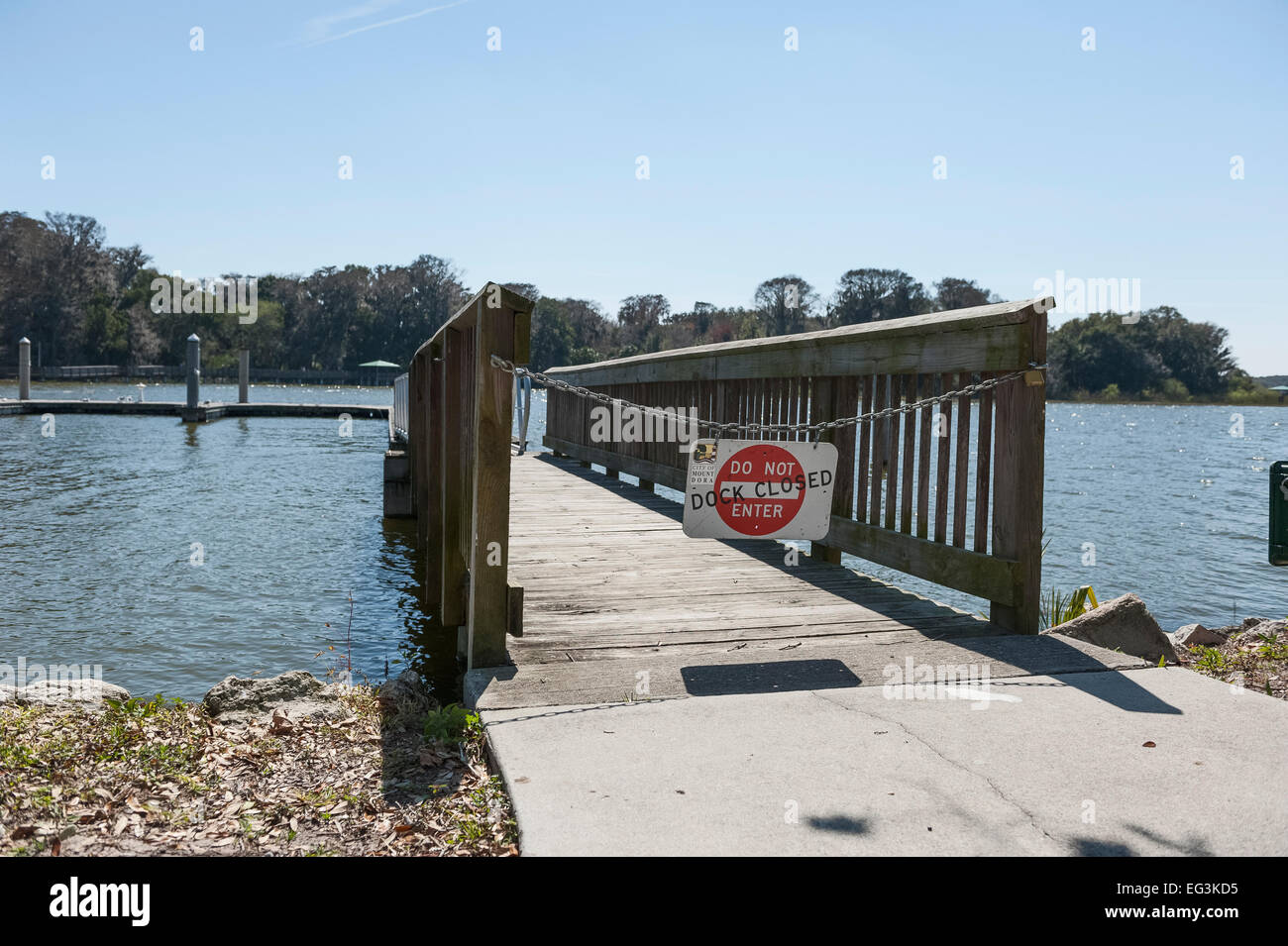 Gilbert Stewart Park Mount Dora Florida with a Do Not Enter sign ...