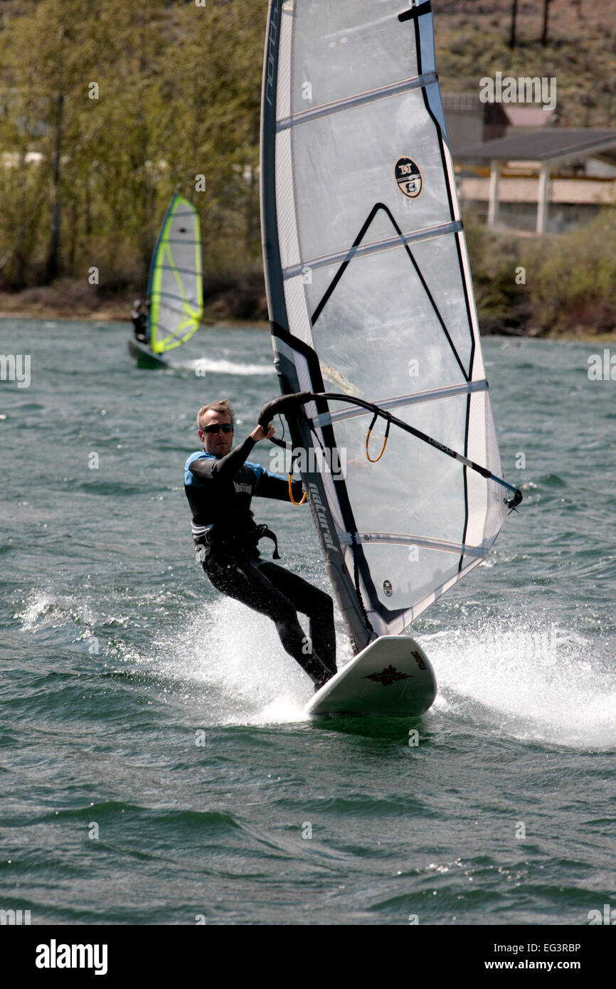 Fast winds hi-res stock photography and images - Alamy