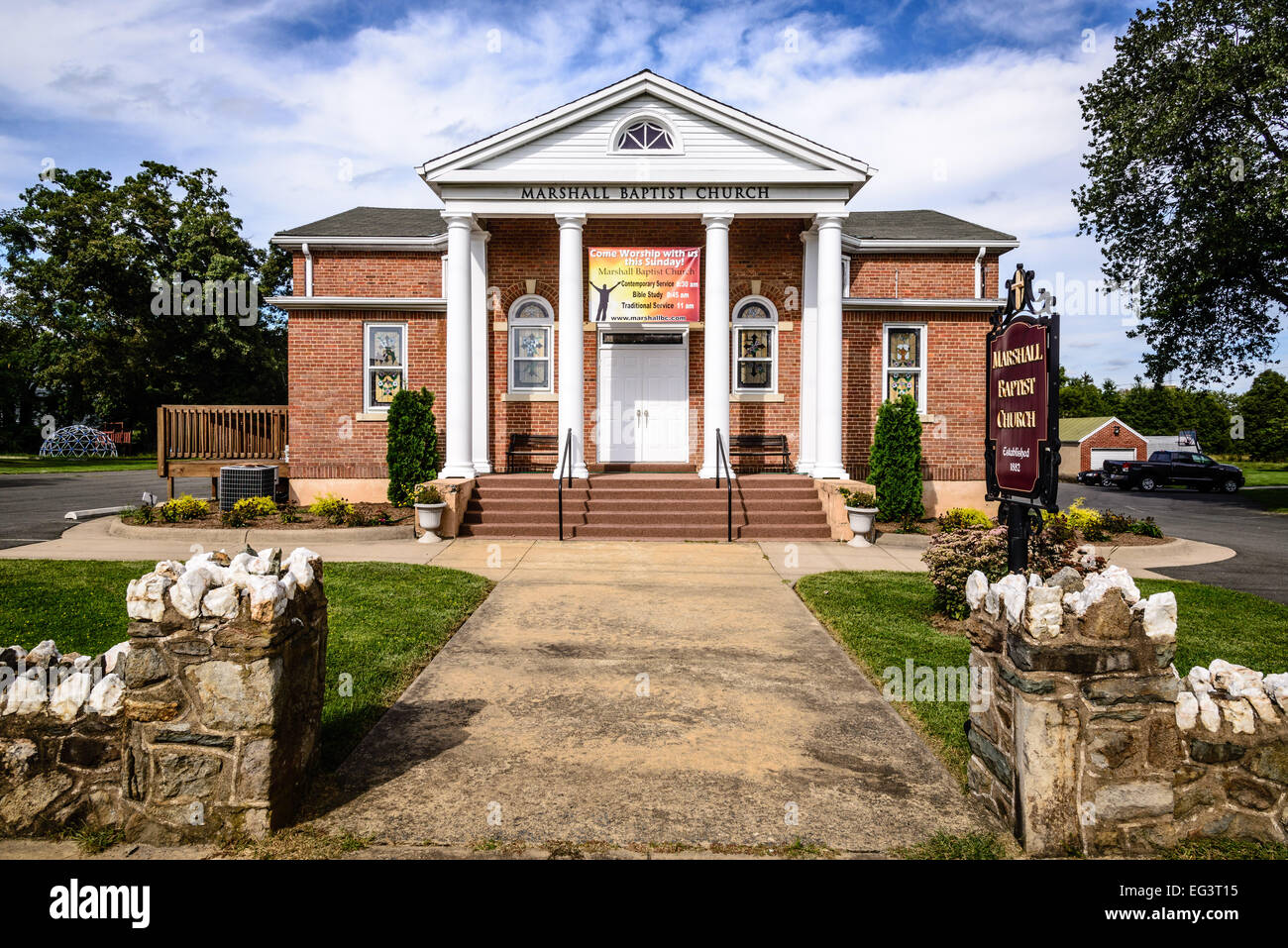 Marshall Baptist Church, Winchester Road, Marshall, Virginia Stock ...