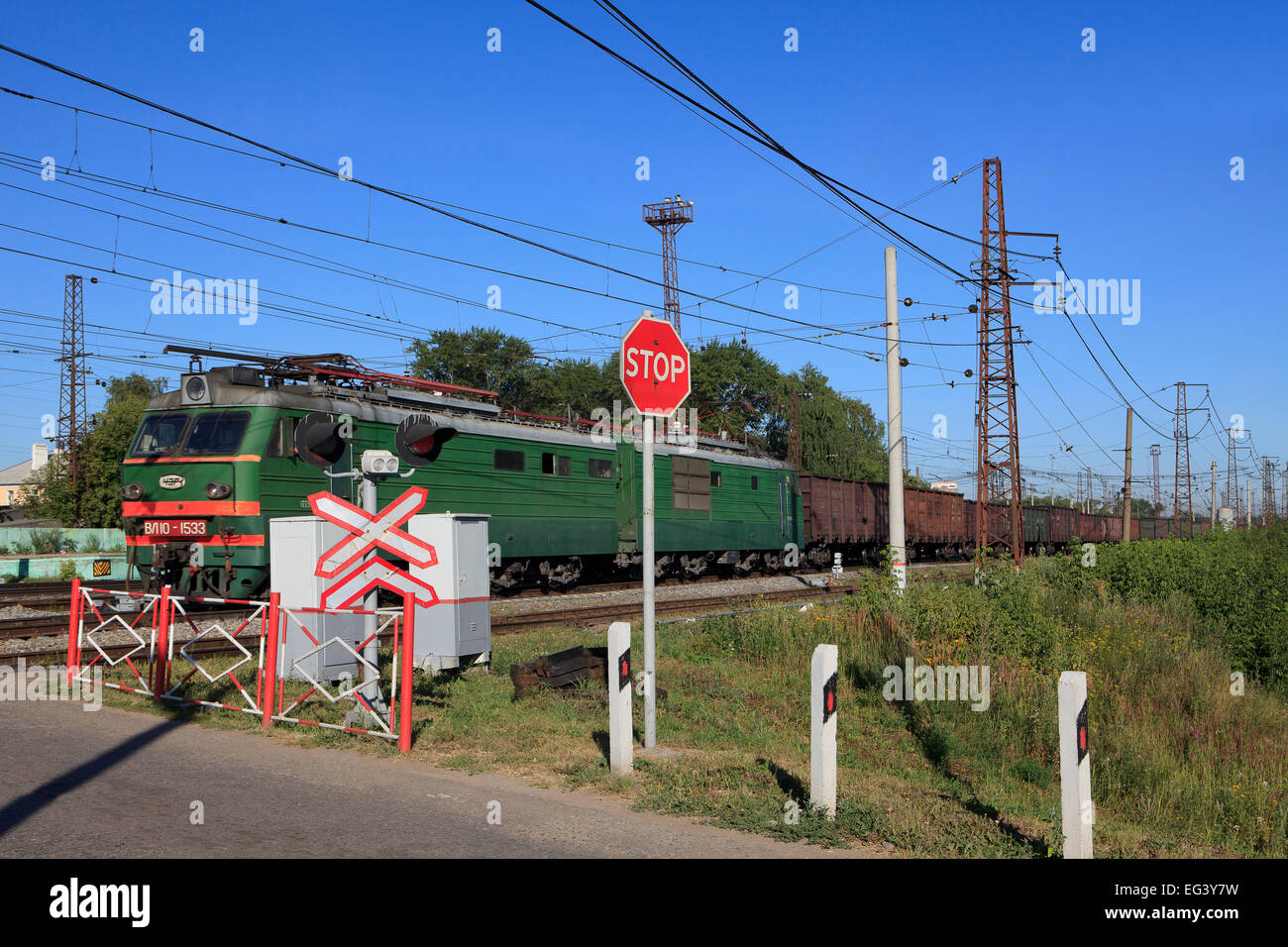The VL10-1533 electric two-unit mainline DC freight locomotive hauling ...