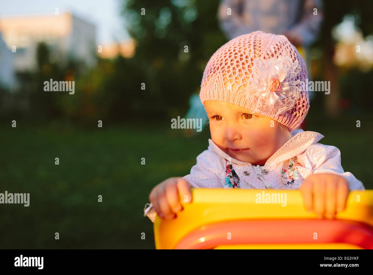 One girl one person hi-res stock photography and images - Alamy