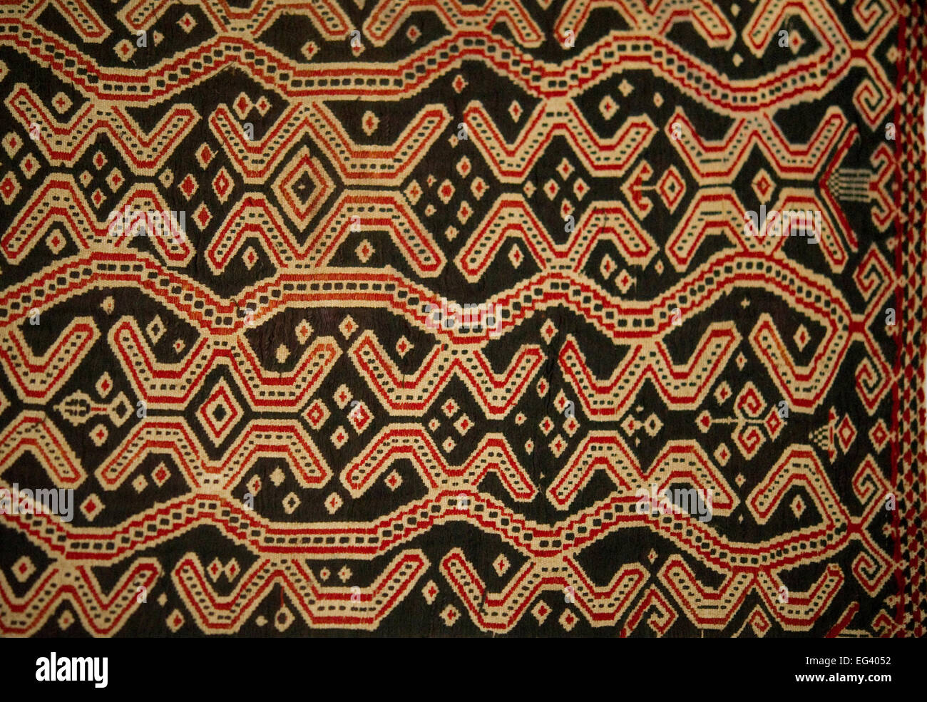 ABSTRACT MOTIF PATTERN ANTIQUE TRADITIONAL TEXTILE ASIAN ART WEAVING ...