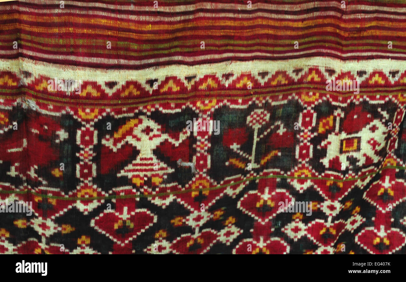 ABSTRACT MOTIF PATTERN ANTIQUE TRADITIONAL TEXTILE ASIAN ART WEAVING ...