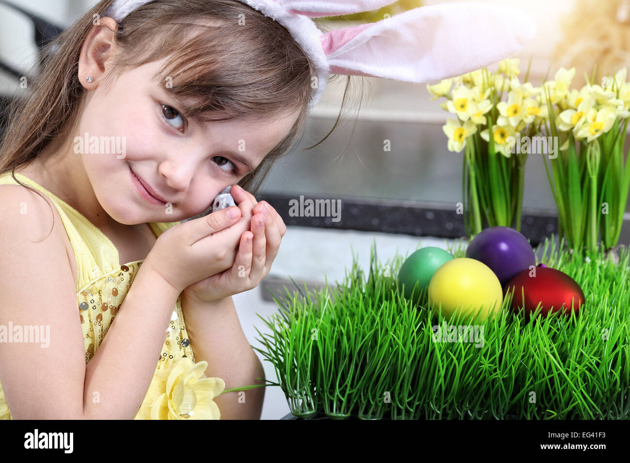Easter preparation - youth beautiful cheerful girl Stock Photo - Alamy