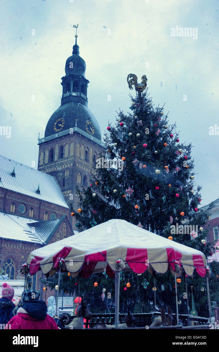 Riga christmas market hi-res stock photography and images - Alamy