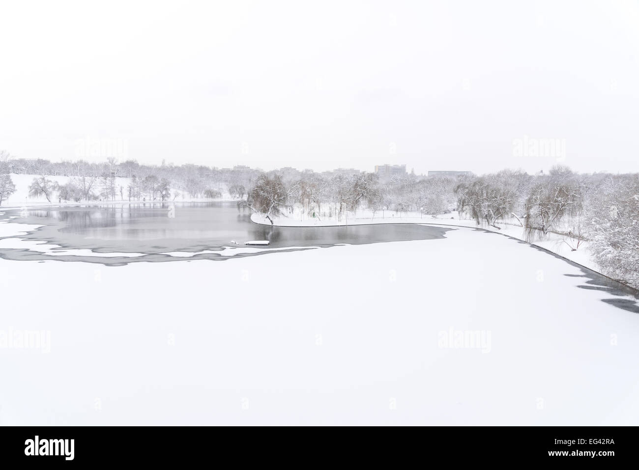 Heavy Winter Snow Over Bucharest City In Romania Stock Photo - Alamy
