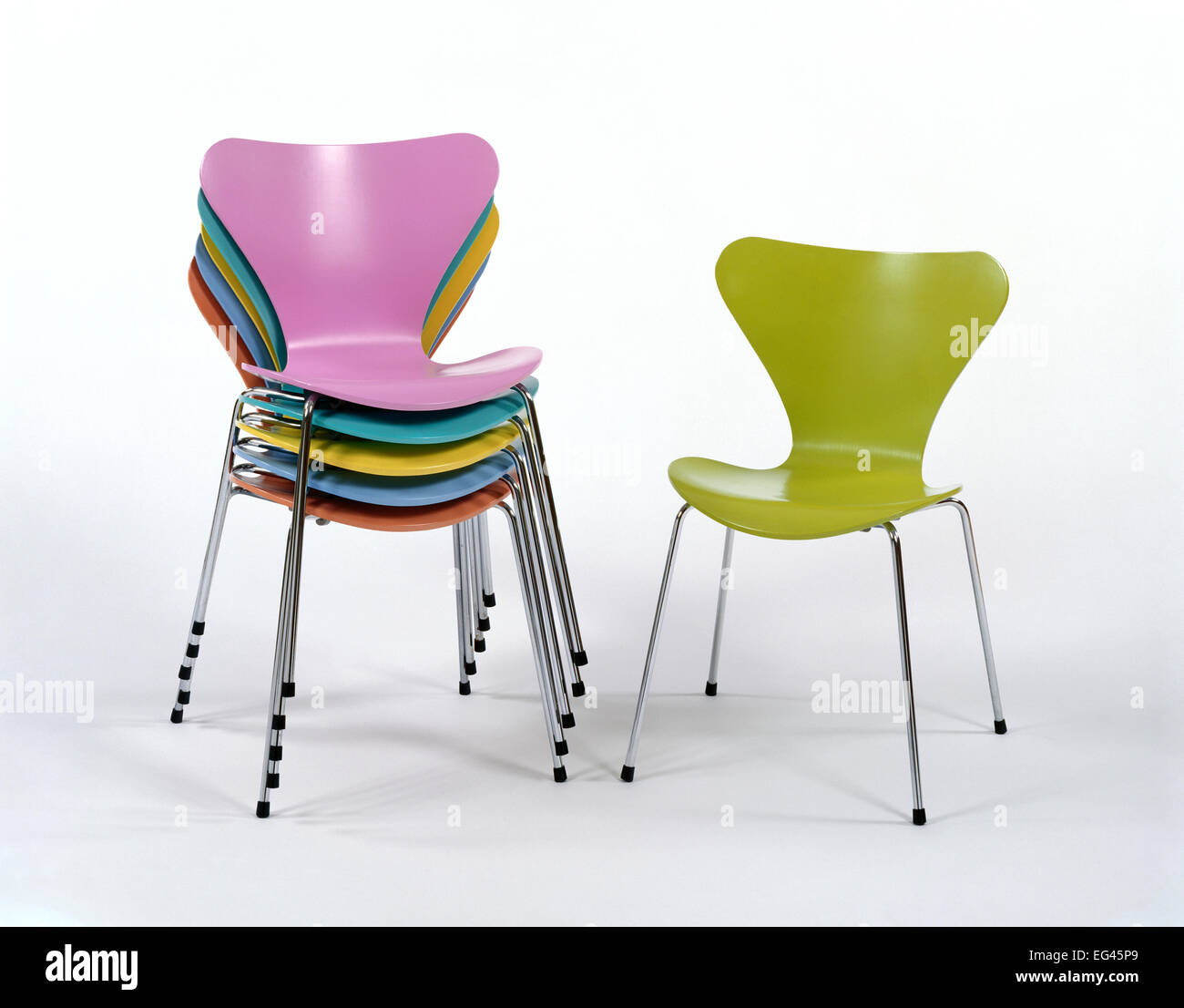 'Series 7' chairs Stock Photo - Alamy