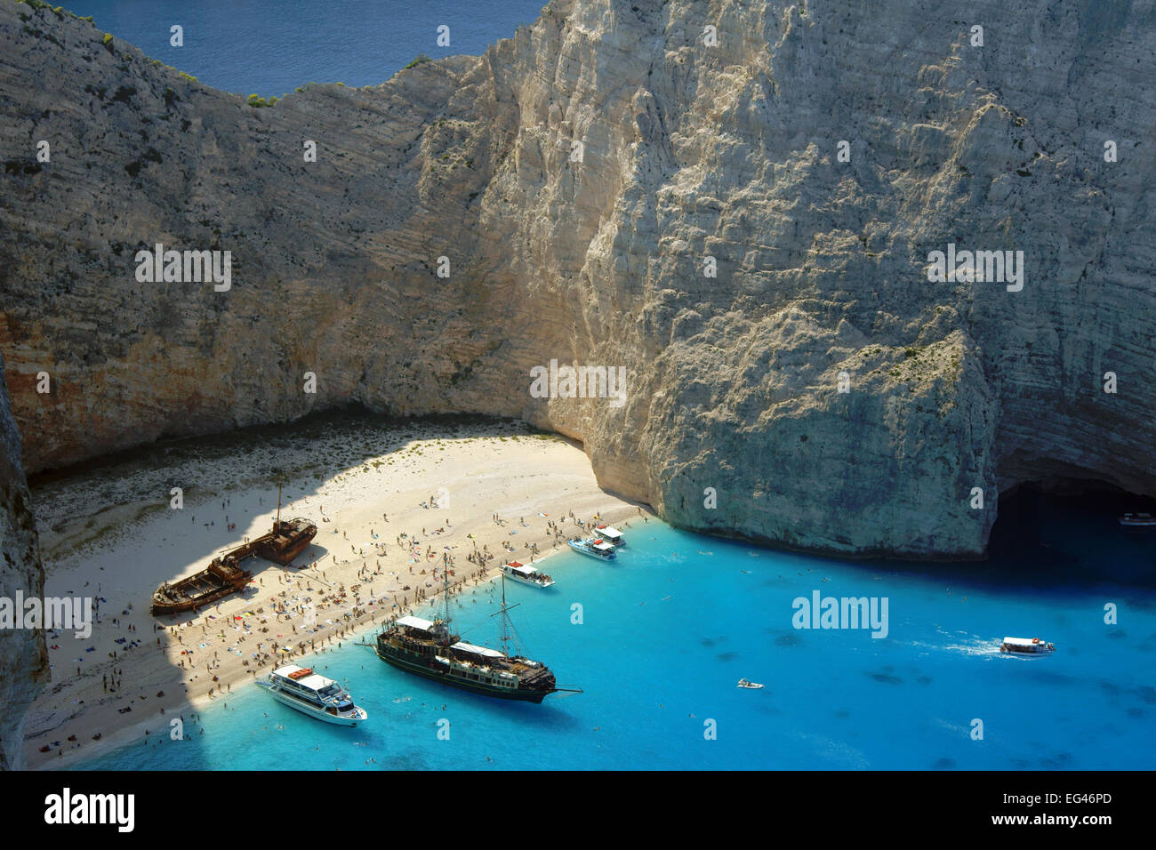 boats and shipwreck beach at Zakynthos island, Greece Stock Photo - Alamy