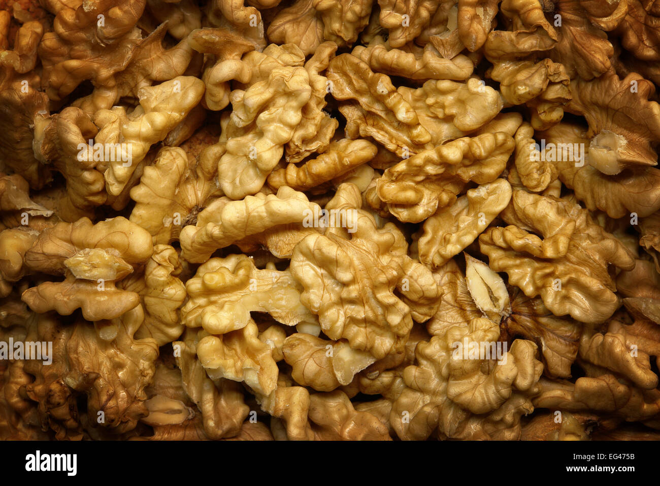 Background image walnut nuts hi-res stock photography and images - Alamy