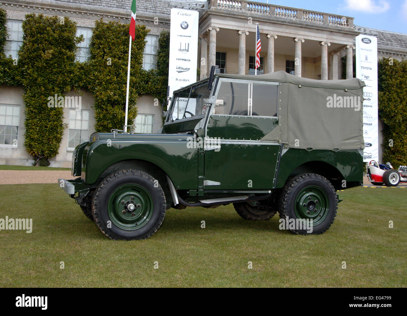 Series 1 land rover hi-res stock photography and images - Alamy