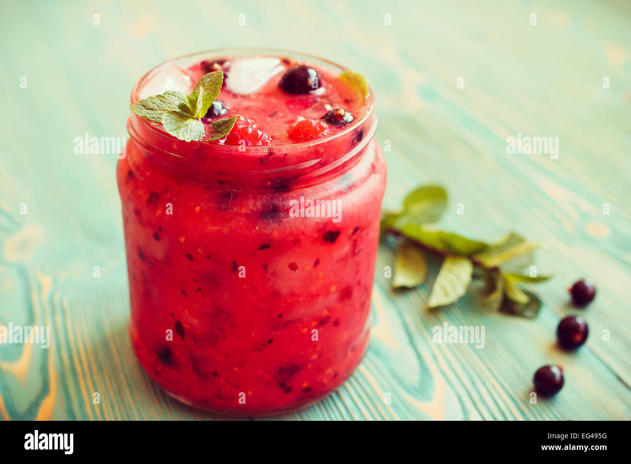 Raspberry black hi-res stock photography and images - Alamy