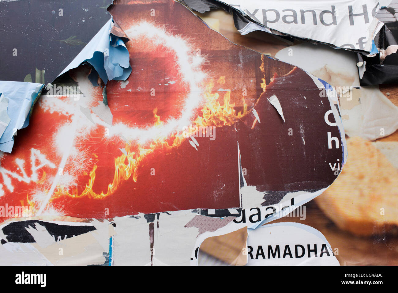 Peeling poster layers hi-res stock photography and images - Alamy
