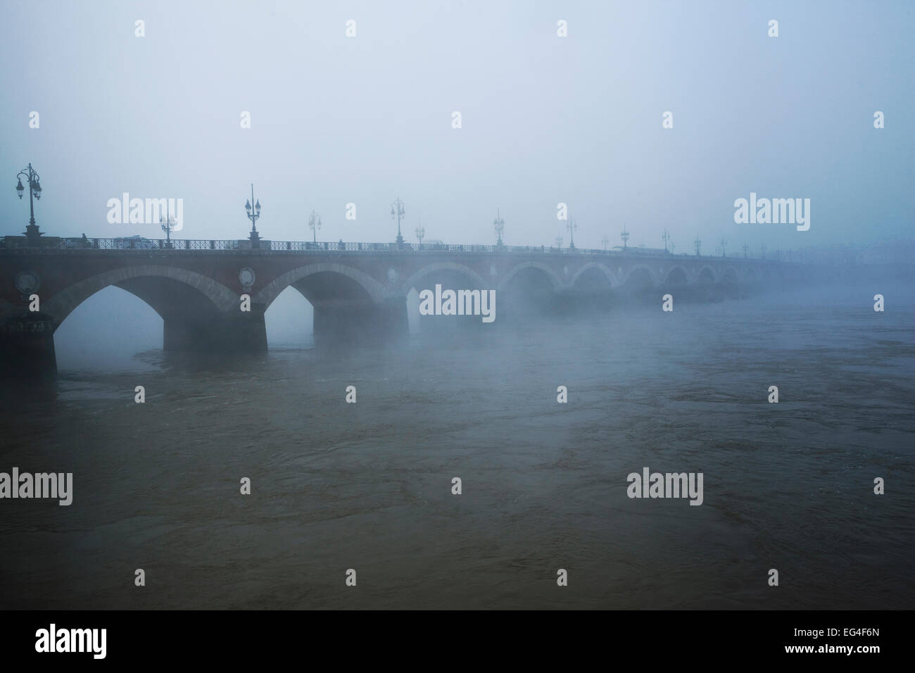 Old stone bridge of Bordeaux during Winter Stock Photo - Alamy