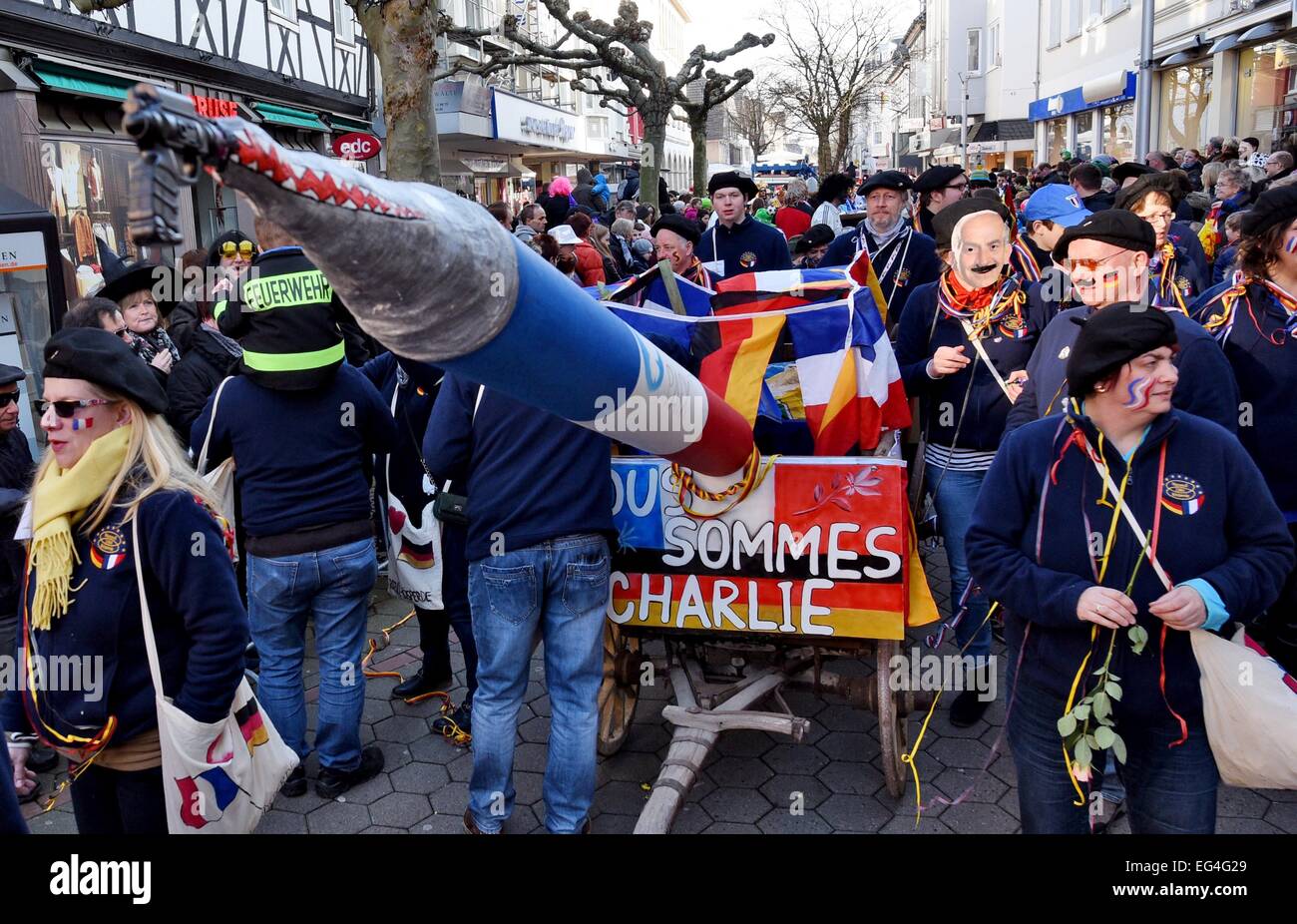 Menden, Germany. 15th February, 2015. Carnivalists present the Carnival ...