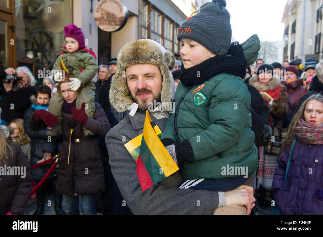 Vilnius, Lithuania. 16th Feb, 2015. Lithuanians take part in the ...