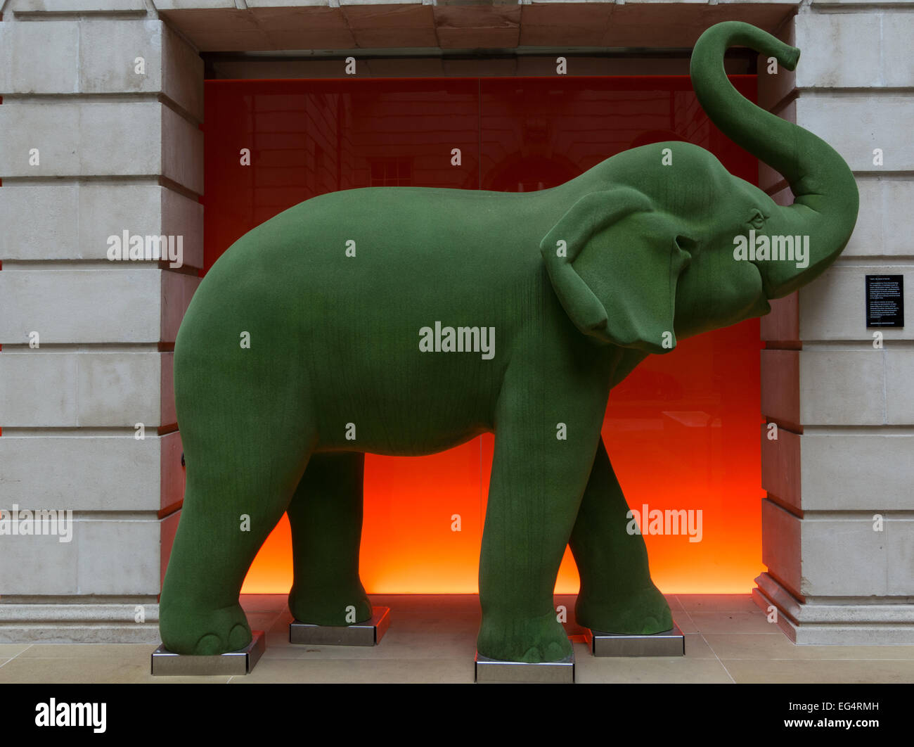 Green Elephant sculpture Stock Photo - Alamy