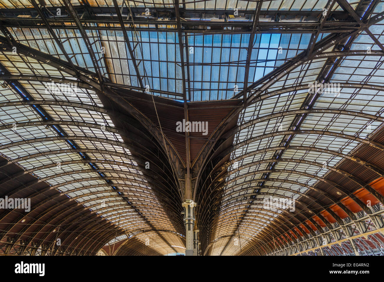 Victorian ironwork hi-res stock photography and images - Alamy