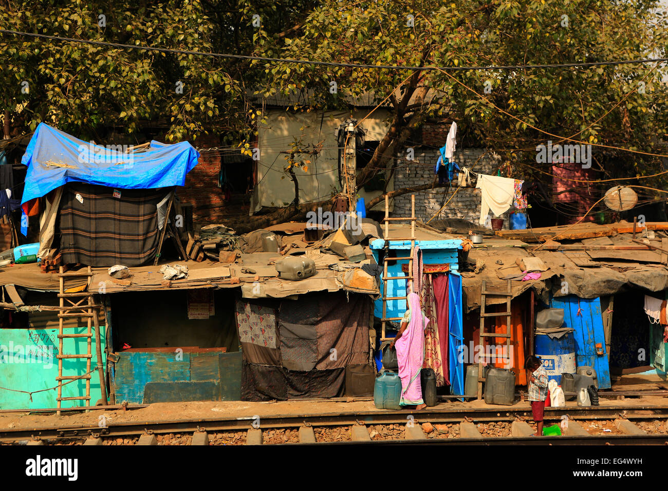 Ghetto children hi-res stock photography and images - Alamy