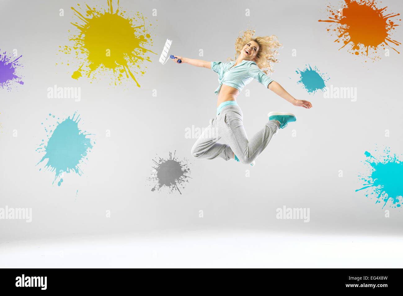 Aerial jumping young woman hi-res stock photography and images - Alamy