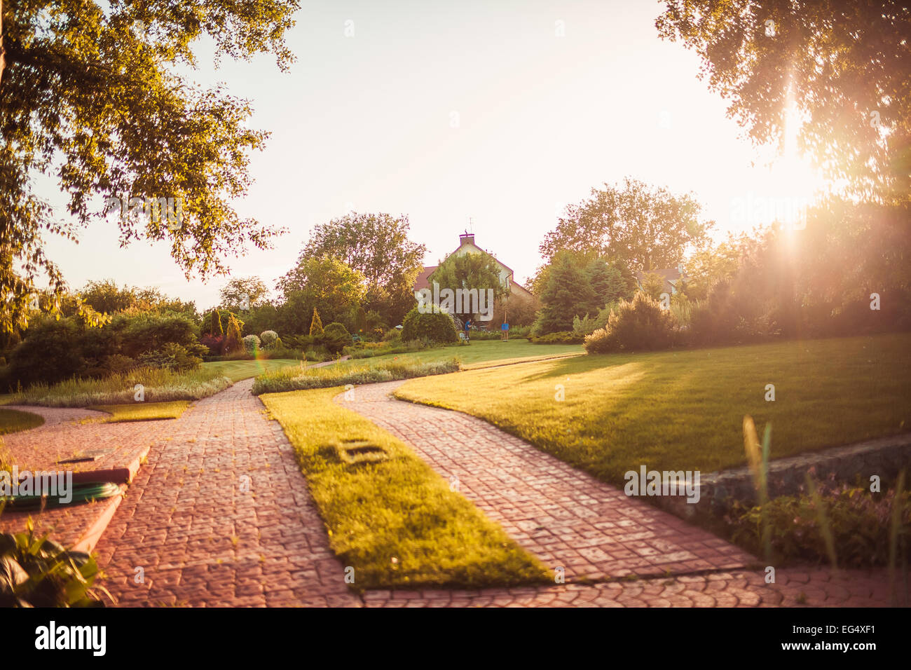 Citypark sun green hi-res stock photography and images - Alamy
