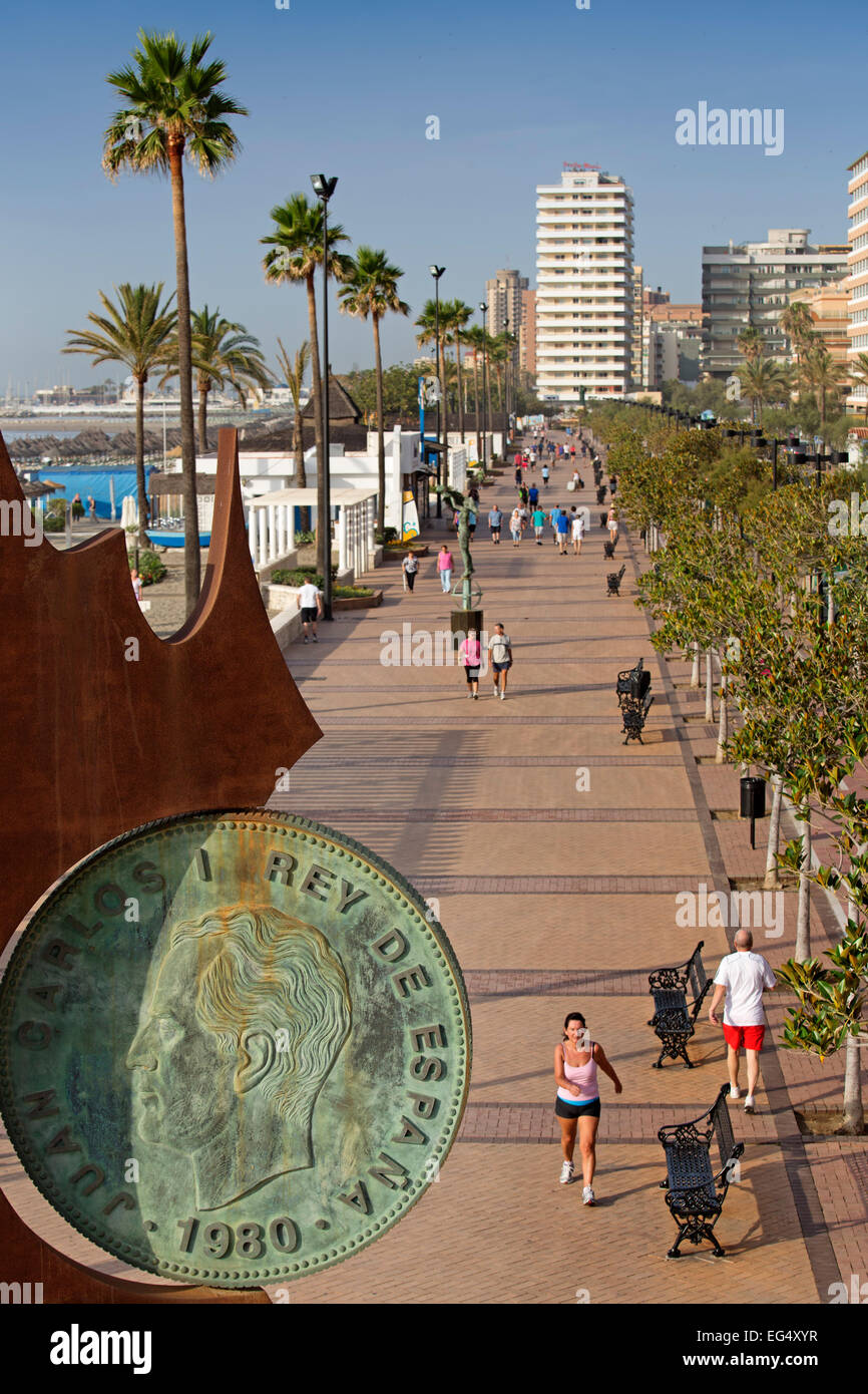 Seafront promenade beaches fuengirola malaga hi-res stock photography ...