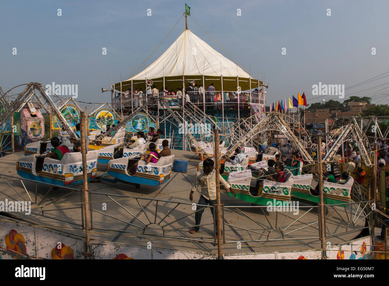 The Amusement Park, Sonepur Mela Stock Photo - Alamy
