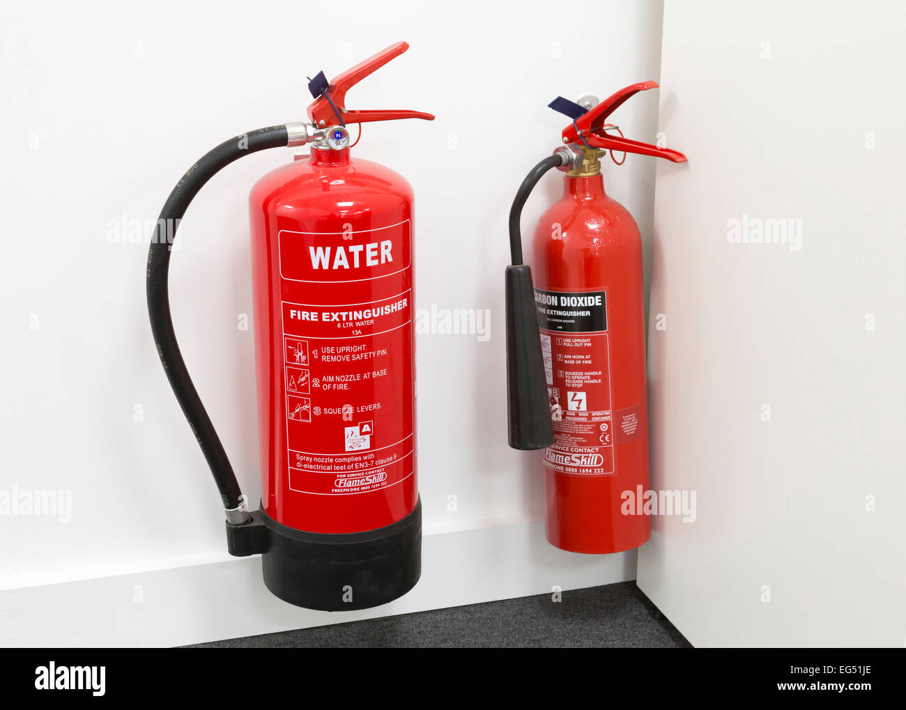 Carbon dioxide fire extinguisher hi-res stock photography and images ...