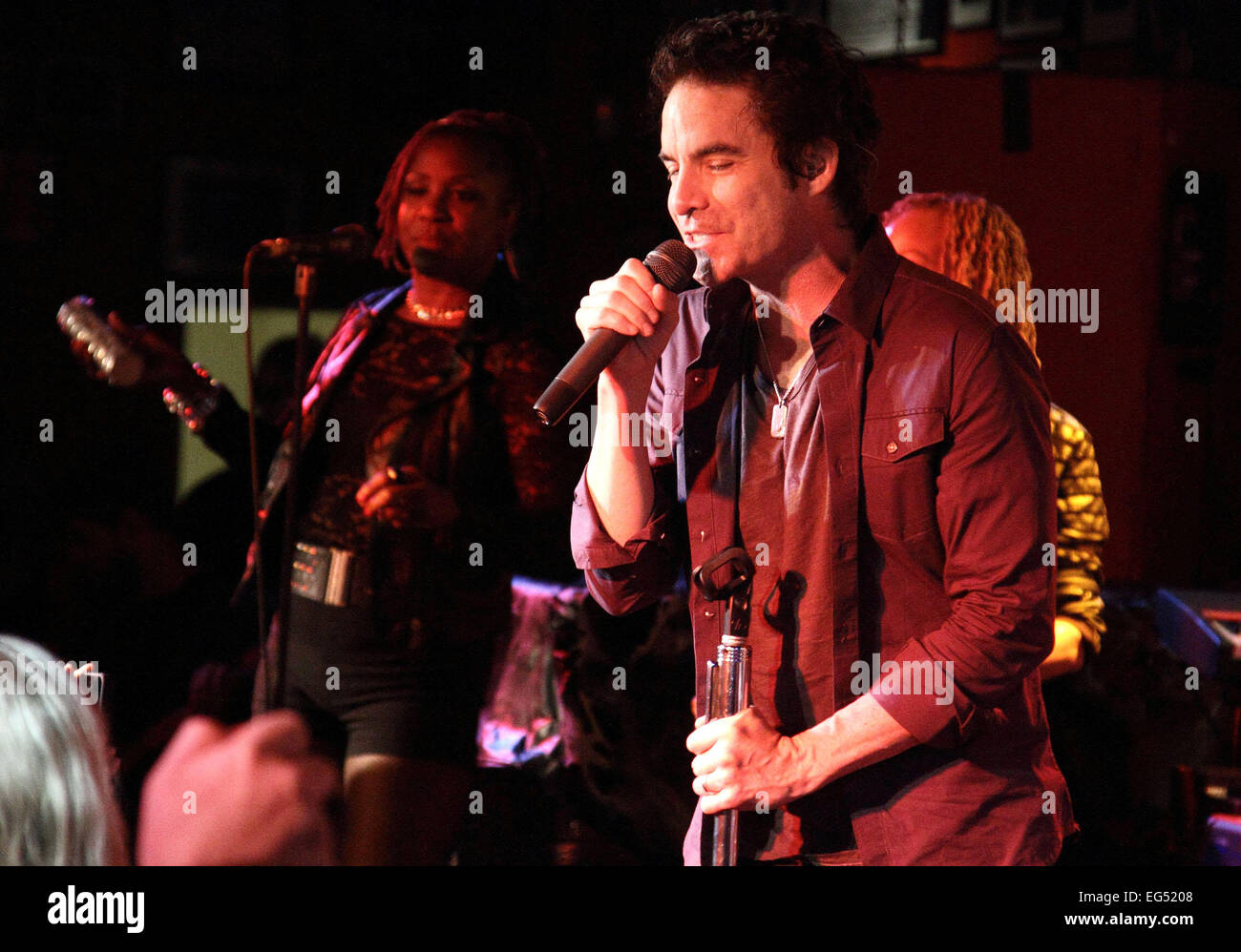 Grammy Award winning US rock band, Train, play gig at London's '100 ...